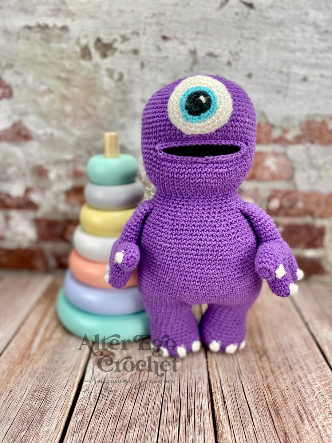 LOW SEW Monster Crochet Amigurumi Pattern, Scary Monsters, Dragon, Big ...