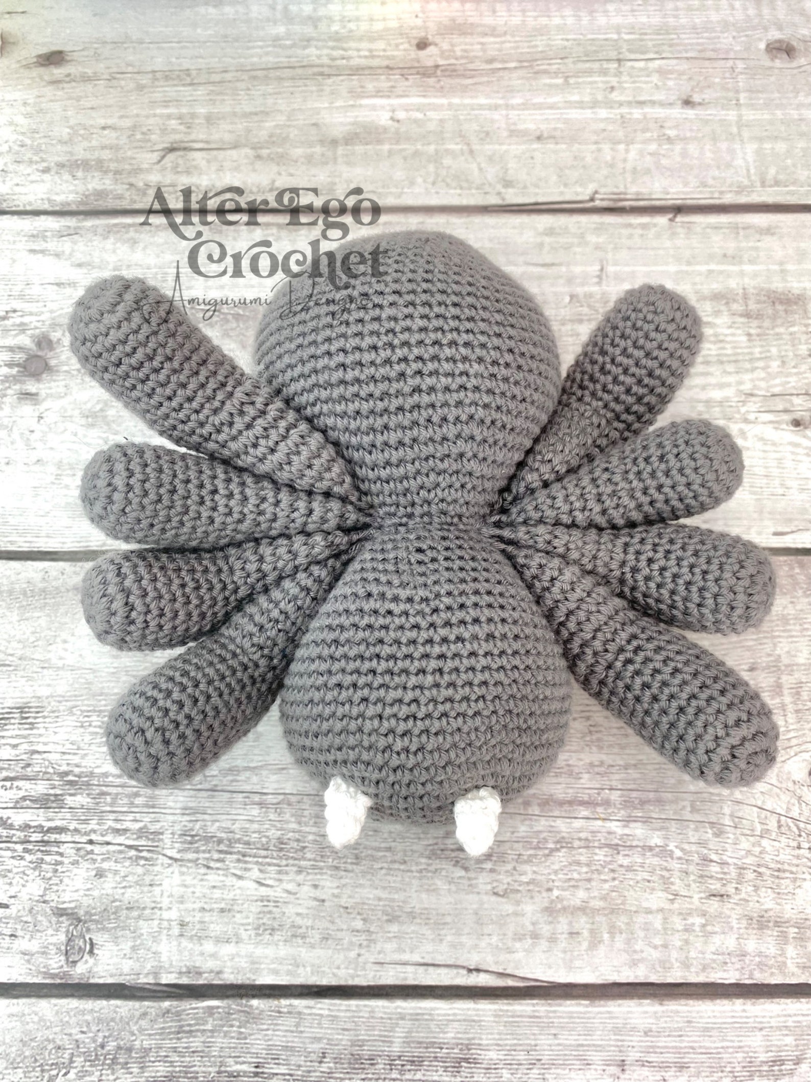 LOW SEW Tarantula Crochet Amigurumi Pattern, Jumping Spider, Bug ...