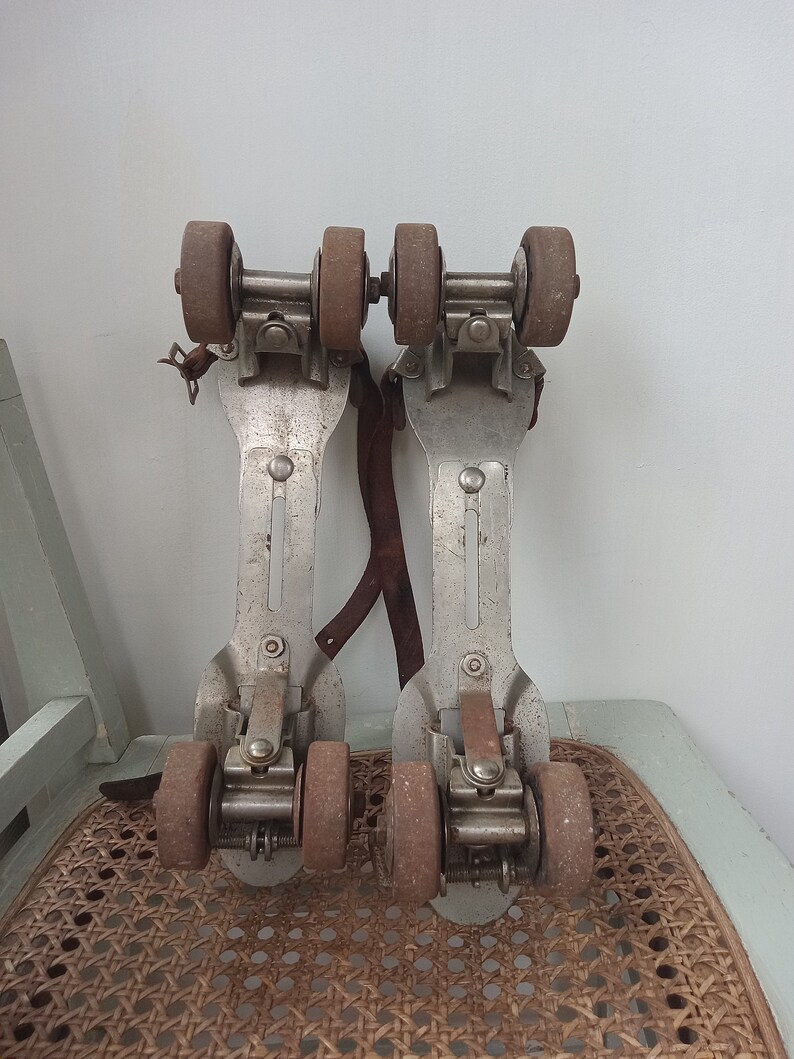 Vintage Union Roller Skates Metal With Leather Ankle Straps Torrington ...