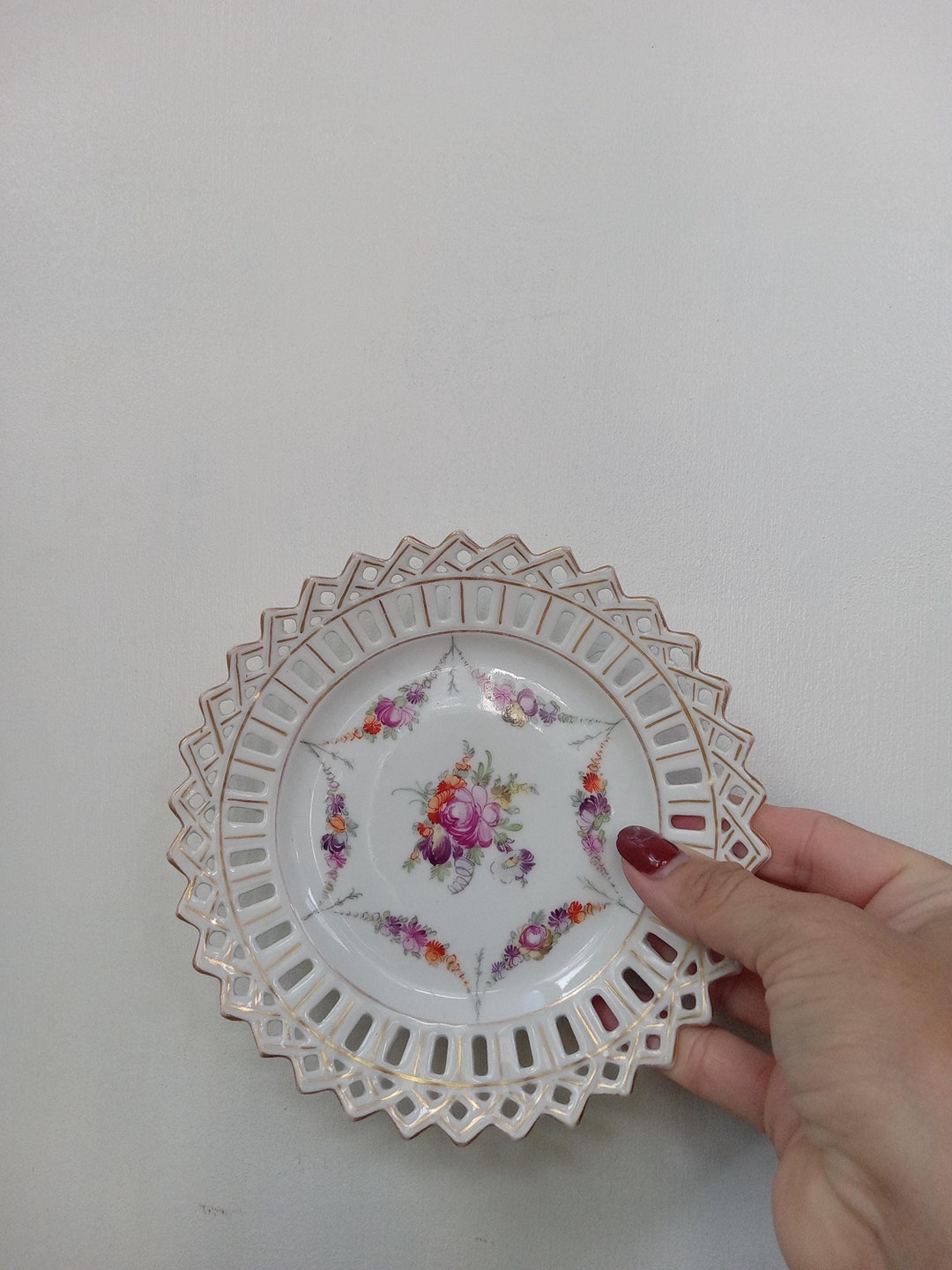 Vintage Set of Floral Petite Plates - Etsy