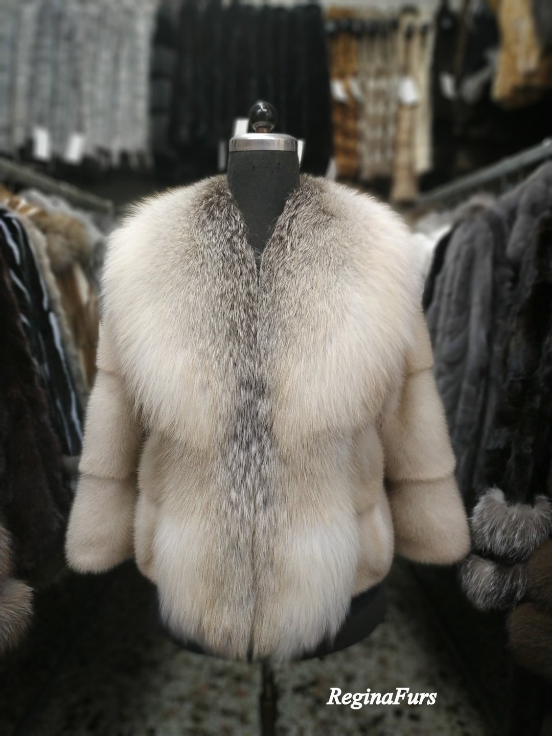 Real fur/ Fur jacket/ Genuine full skinned mink fur/ Real golden island ...