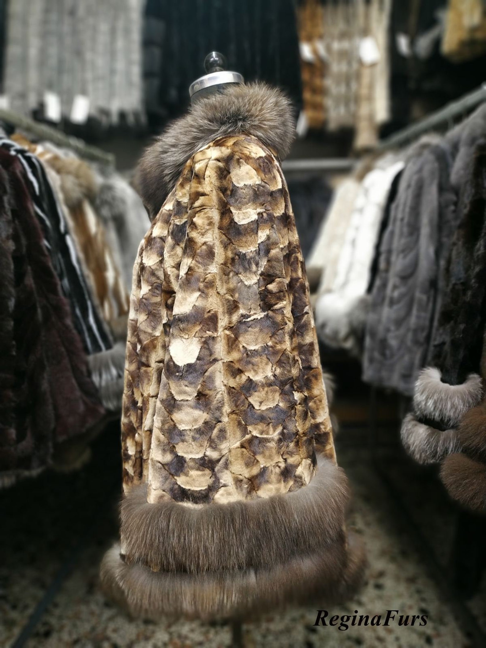 Real Fur/ Fur Cape/ Real Mink Fur Coat/ Natural Fox Fur Trim/ Iceberg ...