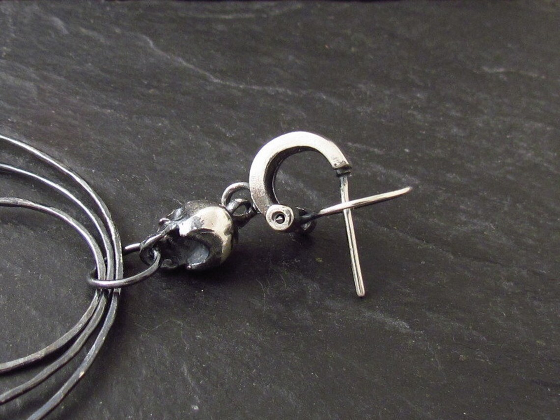 SKULL OMEGA CLASP - Etsy