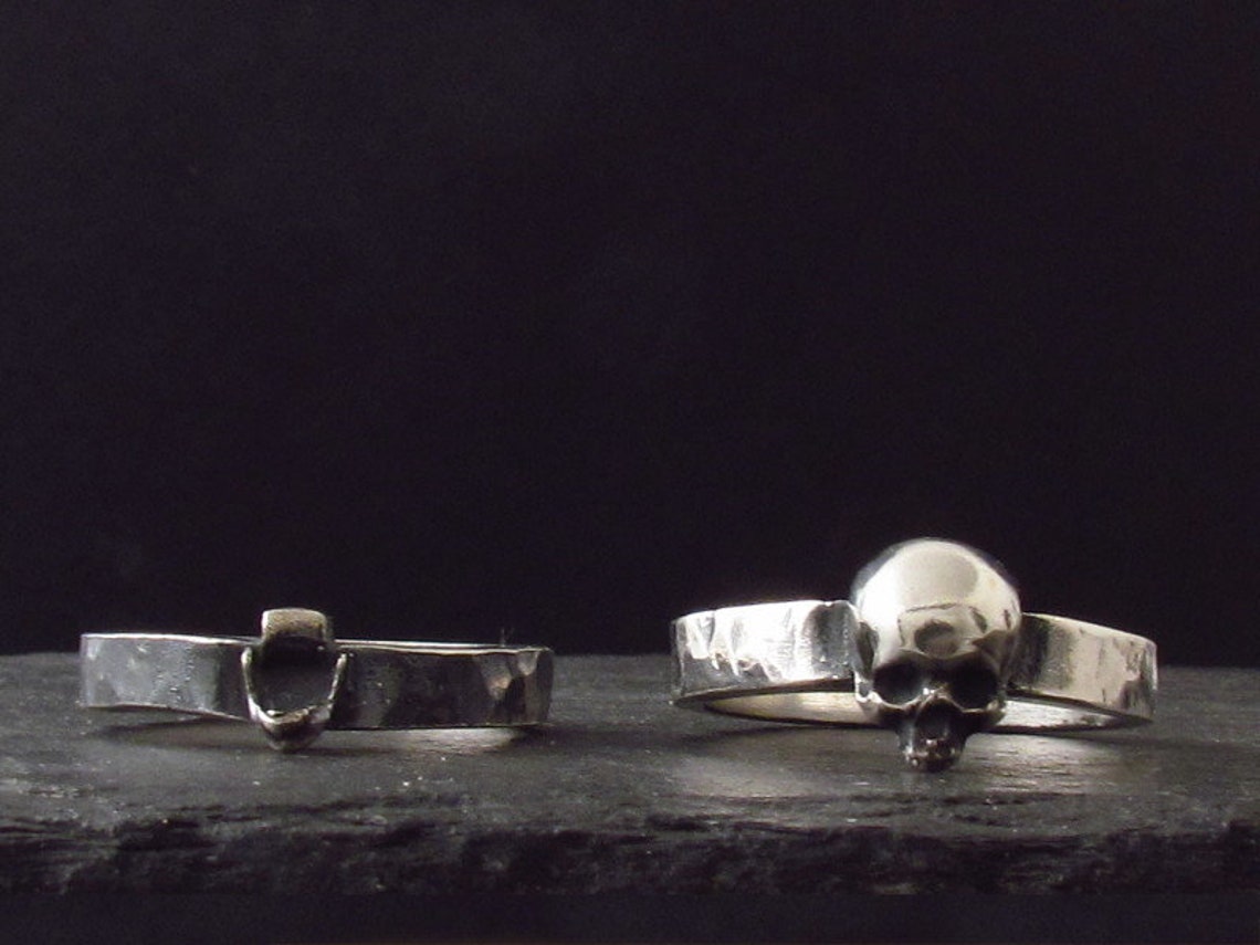SKULL DOUBLE RING - Etsy