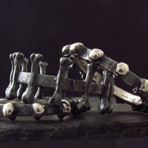 TRINITY WEDDING BAND - Etsy