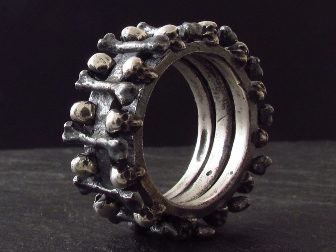 TRINITY WEDDING BAND - Etsy