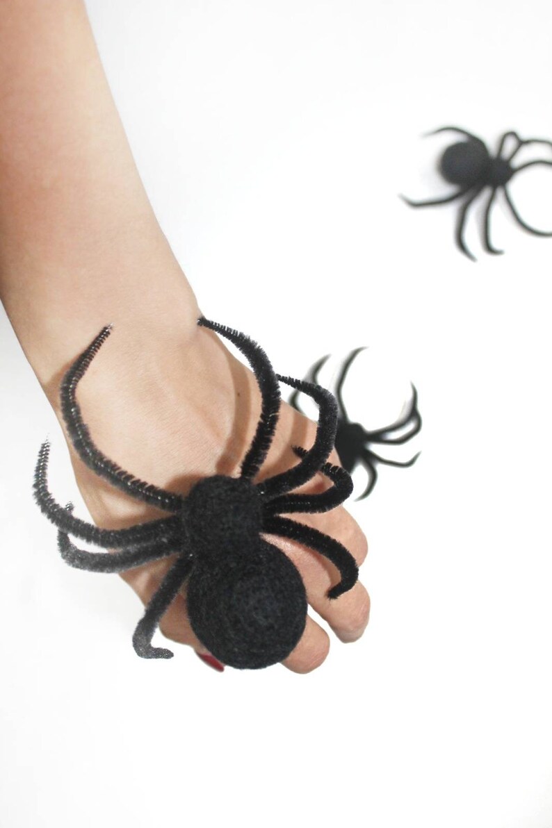Set Felted Spiders Needle Felted Spider Halloween Decor - Etsy