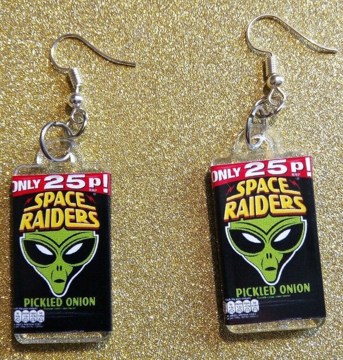 Green Alien UFO Space Raider Crisps Chips Silver plated hooks | Etsy