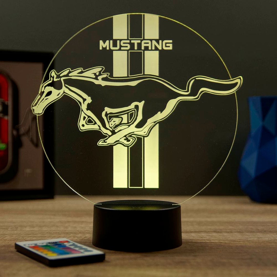 Lampe Illusion 3D Logo Ford Mustang 16 Couleurs Personnalisable Avec Un ...