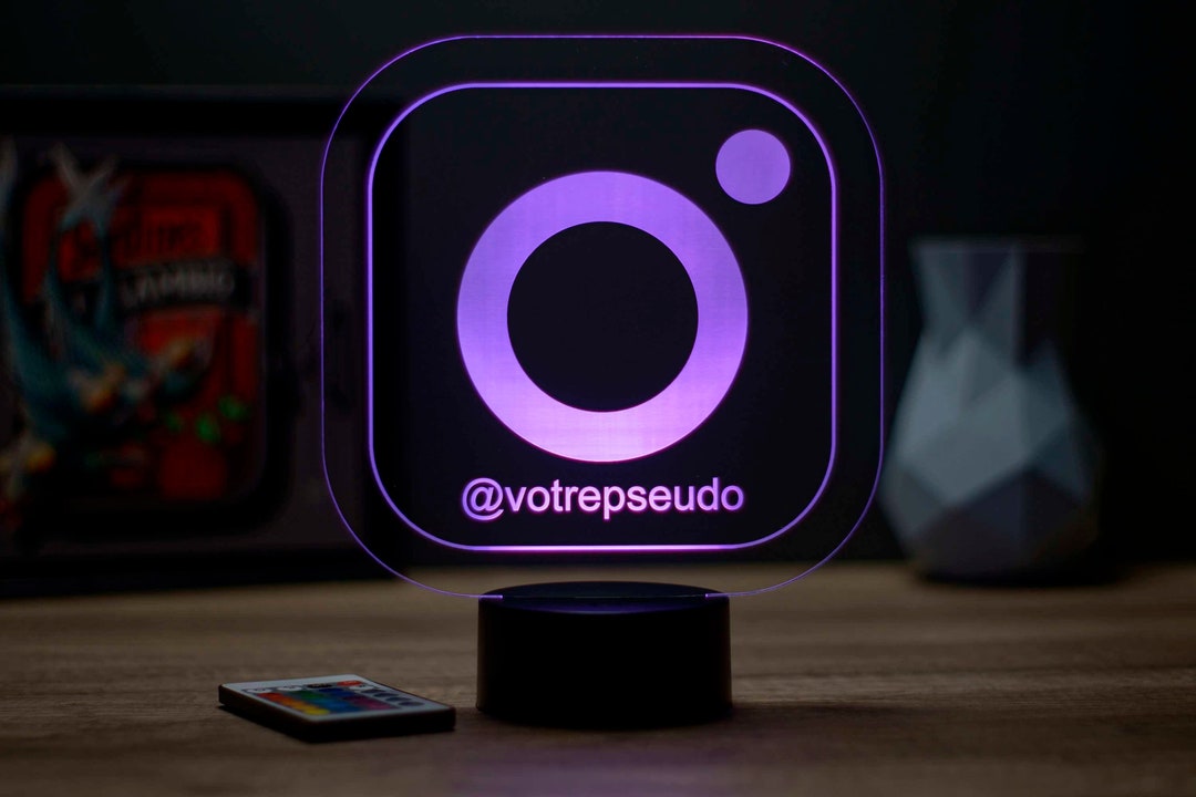 Lampe Illusion 3D Instagram 16 Couleurs Personnalisable Avec Un Nom Ou ...