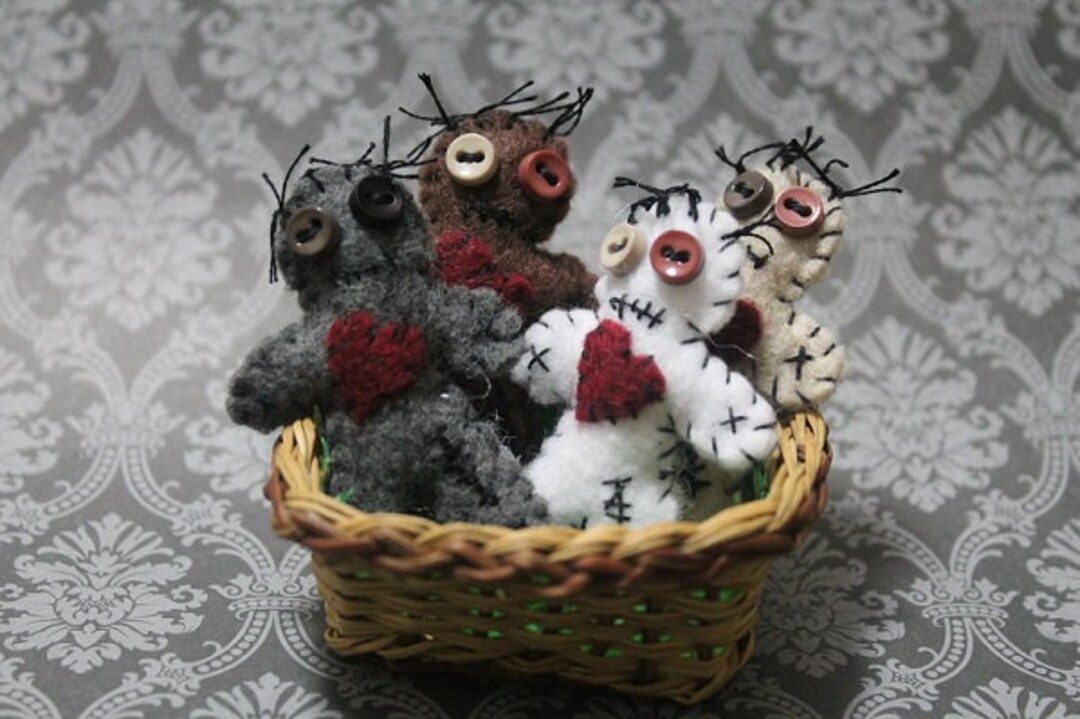 Mini Voodoo Dolls-sack of Voodoo-tiny Voo Doo Dolls in Sack-halloween ...