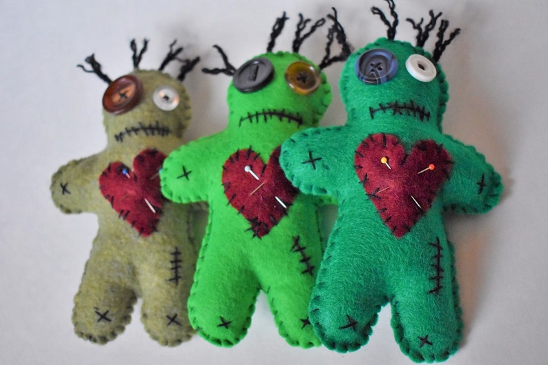 Voodoo Doll-green Tones-voo Doo Dolls-halloween Decor-halloween Wedding ...
