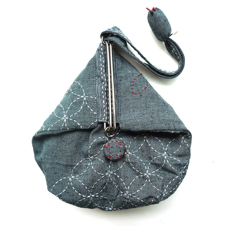 Sashiko Slide Clasp Purse (half Kit) | Yarn Dyed Cotton Hand-printed ...
