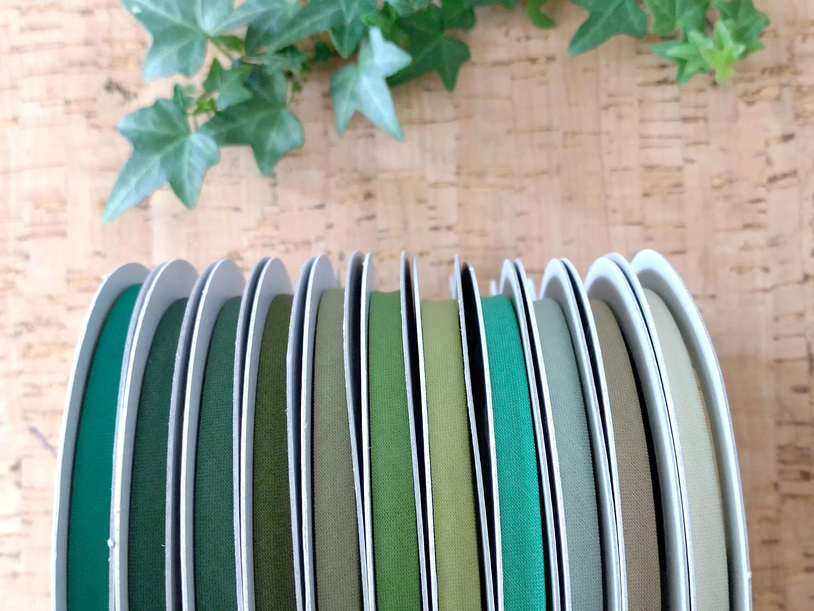 Fusible Bias Tape 6mm (1/4") X 10m (11y) - Stained Glass Bias ...