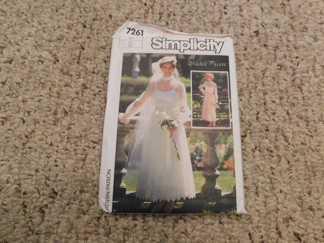Vintage Simplicity Wedding Dress Sewing Pattern, 7261, UNCUT With FF ...