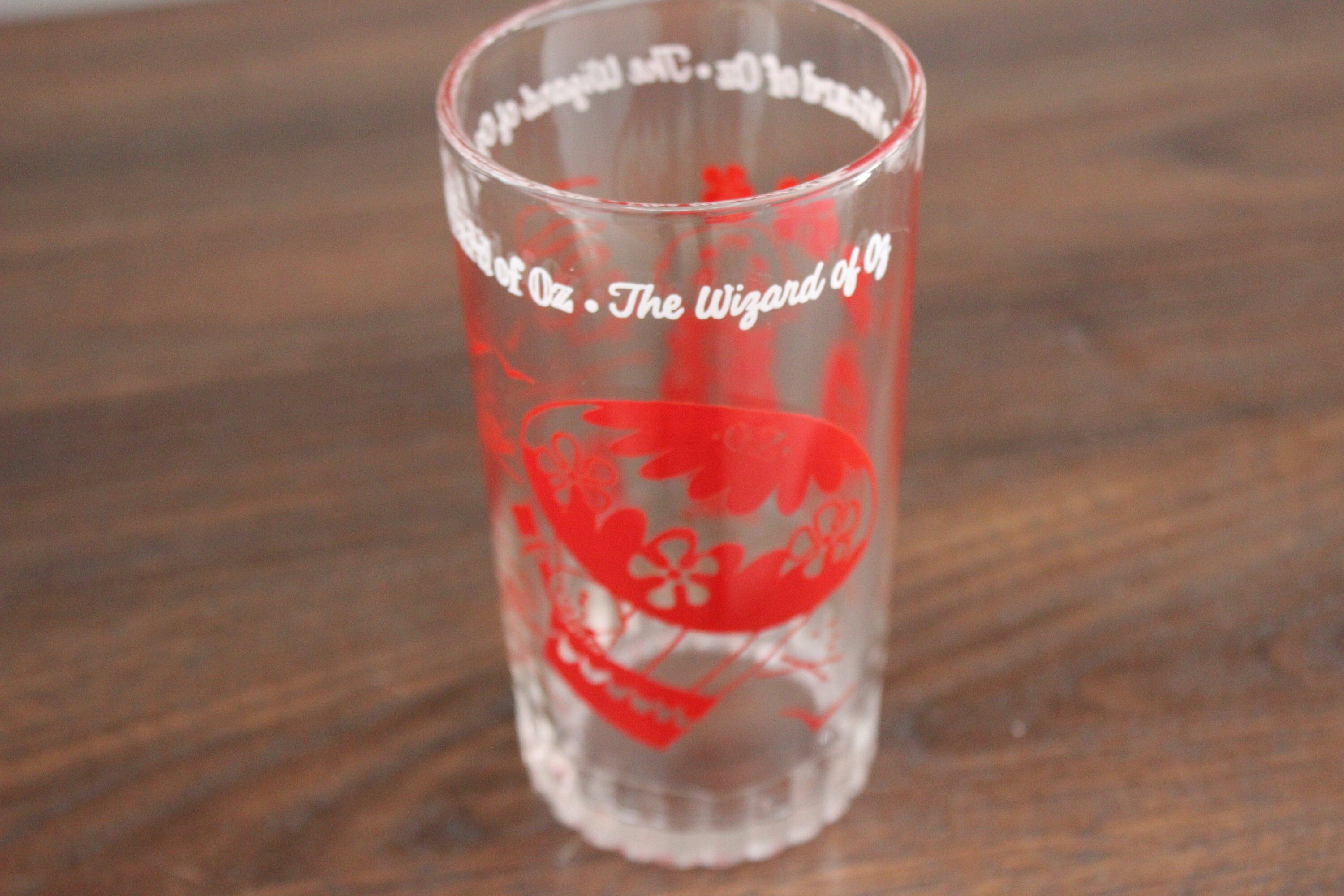 Mid Century Carousel of 5 Wizard of Oz Glasses Vintage - Etsy