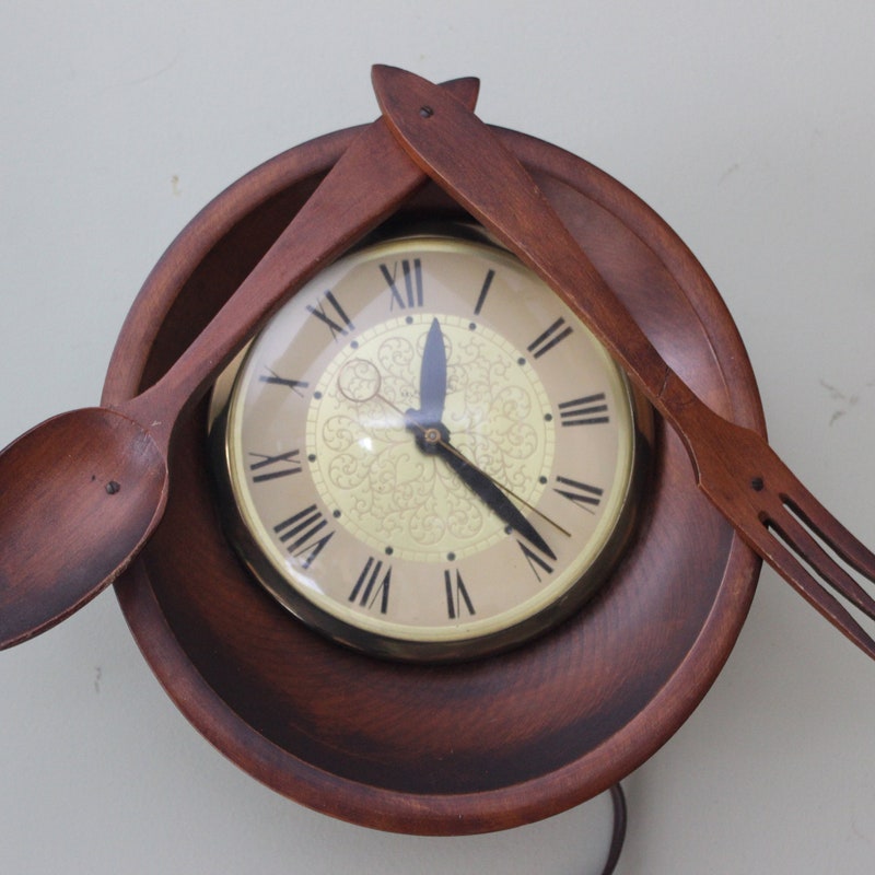 Retro Kitchen Clock - Etsy