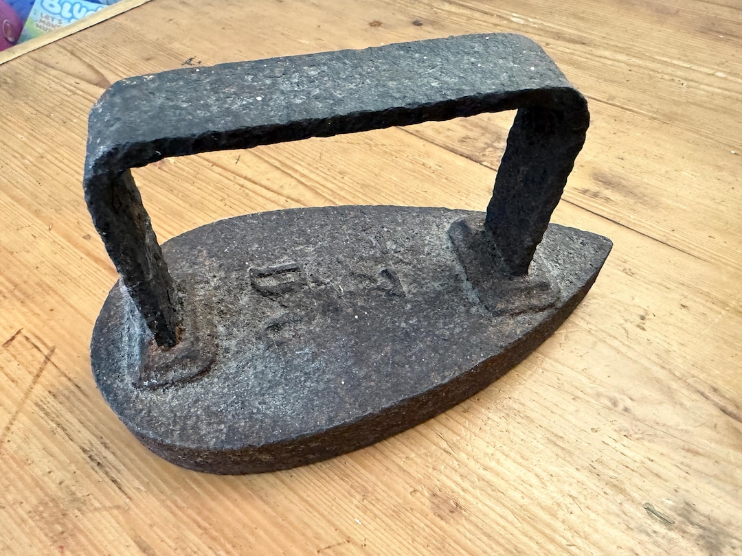 Victorian Cast Iron Sad Iron - Etsy