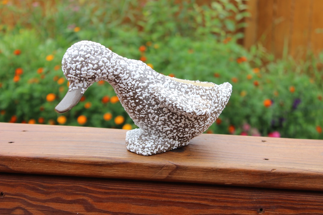 Royal Haeger Pottery Duck Bird Planter White Stone Lace Lava Glaze - Etsy