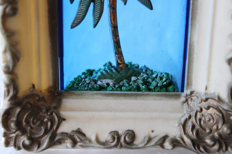 Tropical Deco Plastic Framed Palm Tree - Etsy