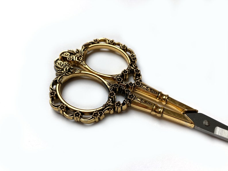 Embroidery Scissors Yarn Thread Snips Antique Vintage - Etsy