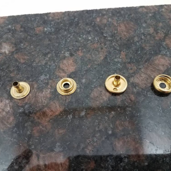 Line 24 Snaps - Etsy