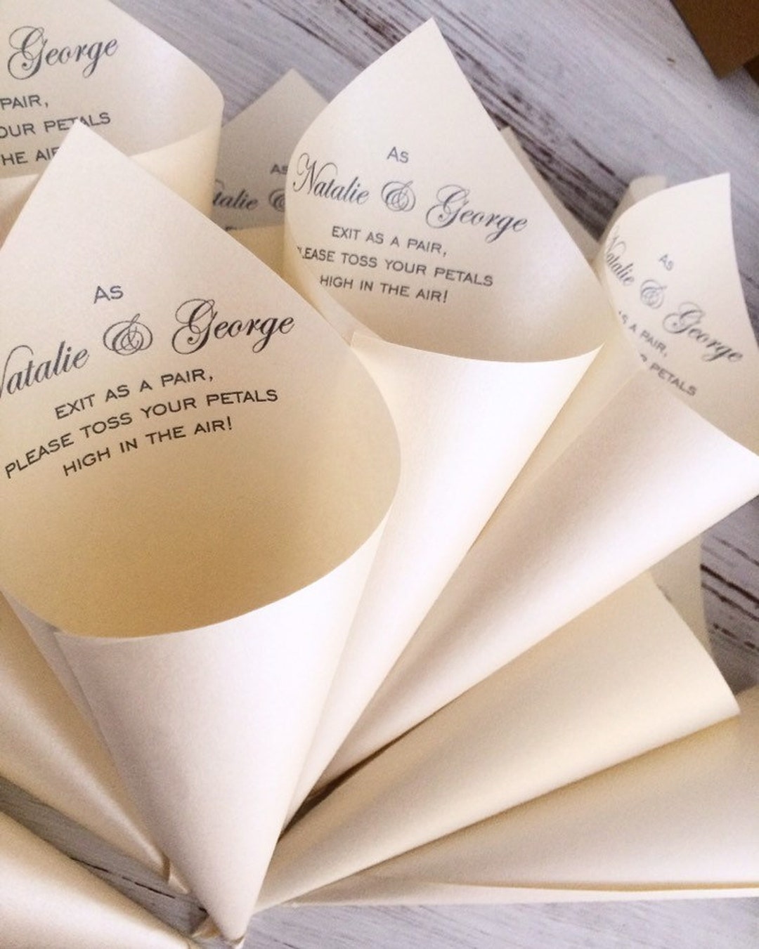 Wedding Confetti, Set of 25 Wedding Favors, Wedding Confetti Cones ...