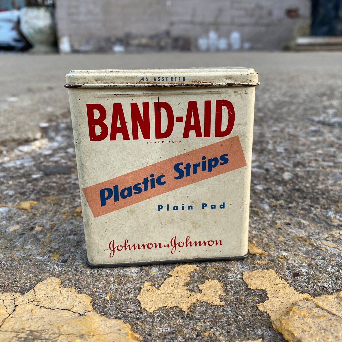Vintage Metal Band-aid Brand Bandage Tin Johnson & Johnson Made in USA ...