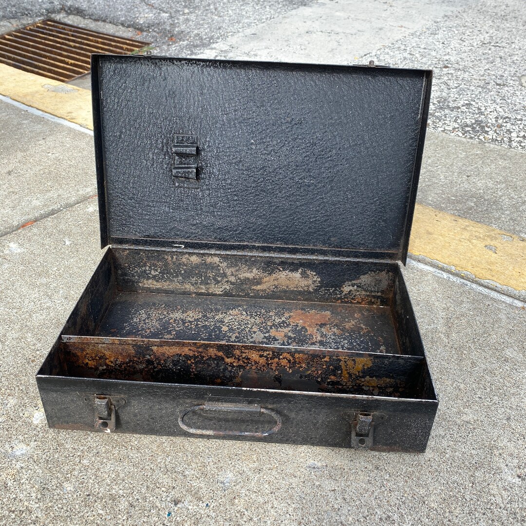 Antique Hanging Metal Art Supply Case With Handle - Etsy