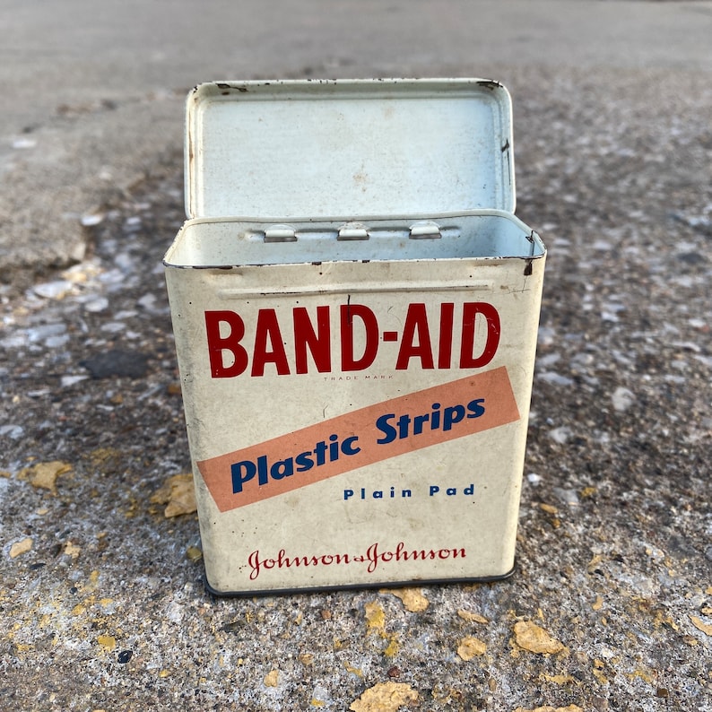 Vintage Metal Band-aid Brand Bandage Tin Johnson & Johnson Made in USA ...