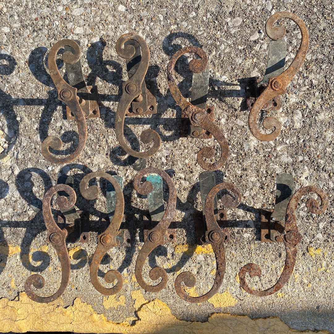 8 Antique Architectural Salvage 1840s Shutter Dogs - Etsy