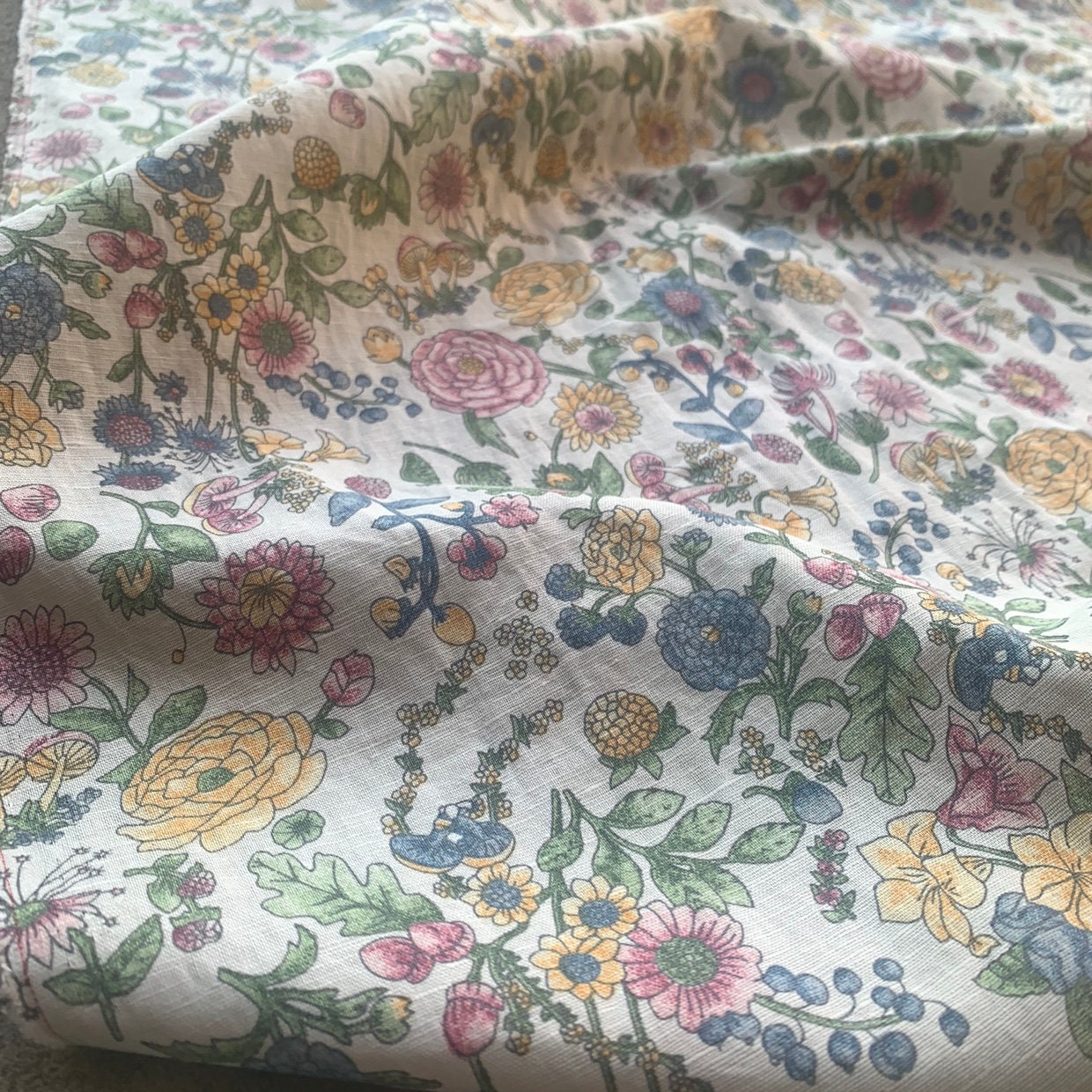 Floral Linen Fabric Pastel Flower Printed Linen Cotton Blend - Etsy