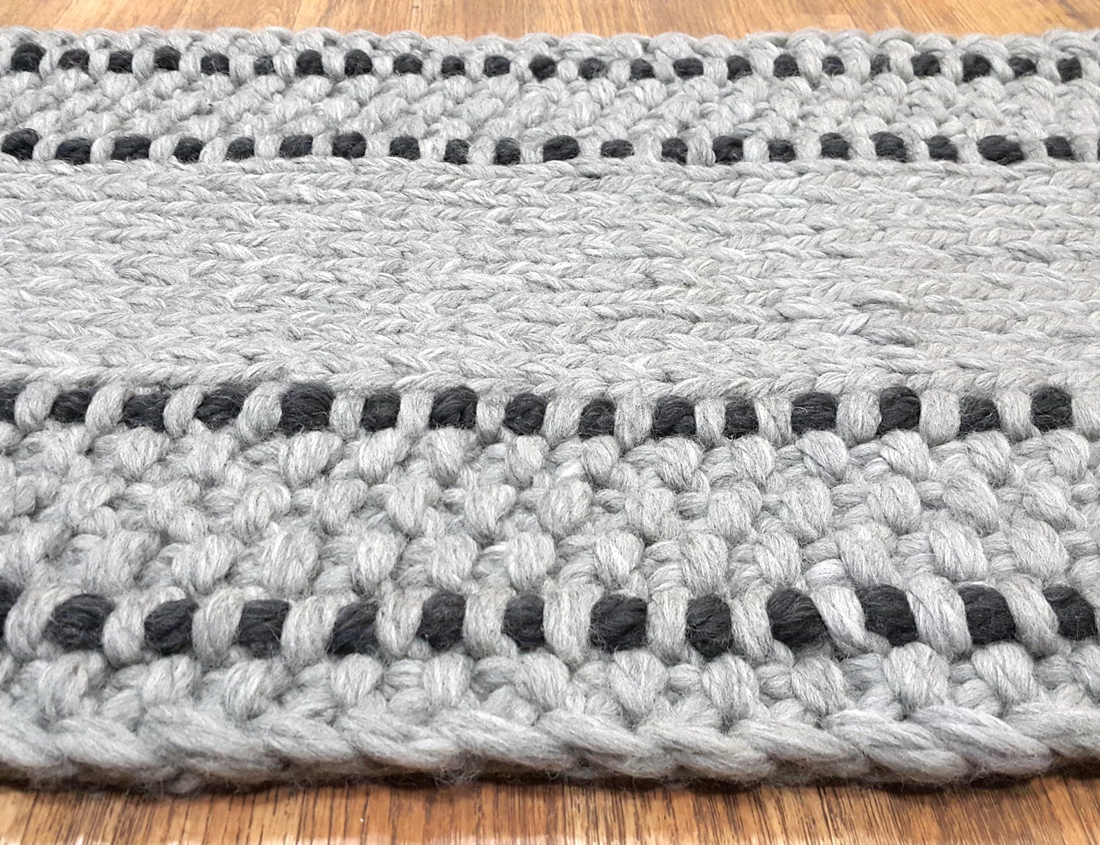 Knit Bedside Rug From Chunky Wool Yarn Small Rug Gray Black - Etsy