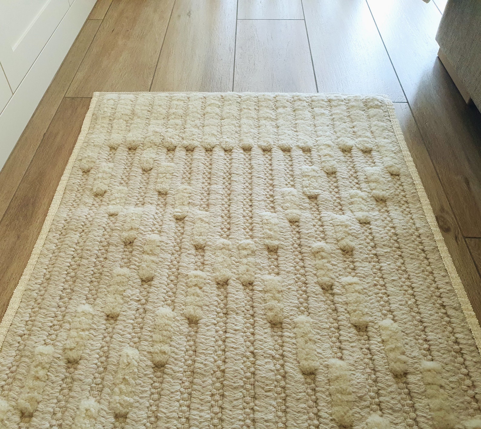 Wool Rug White Bedside Wool Rug Fluffy Rug Small Wool Rug - Etsy