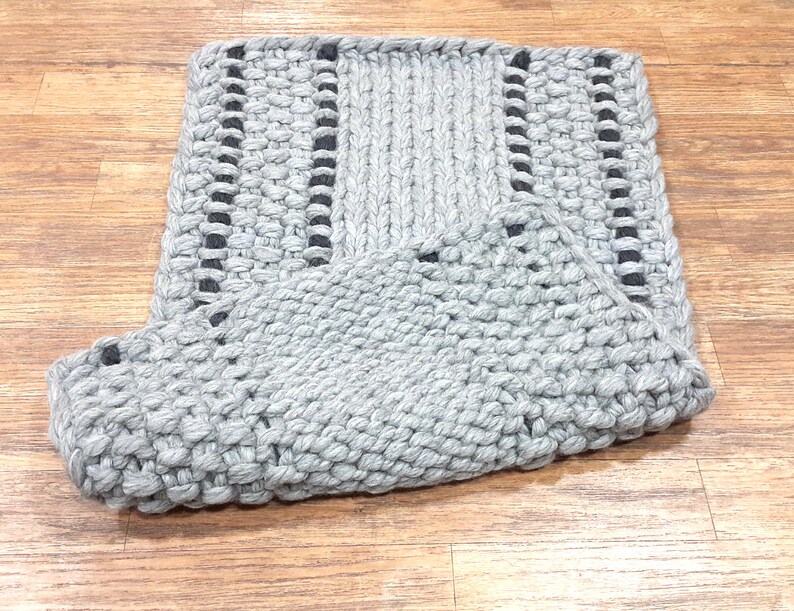 Chunky Knit Bedside Rug From Thick Wool Yarn Small Rug Gray - Etsy