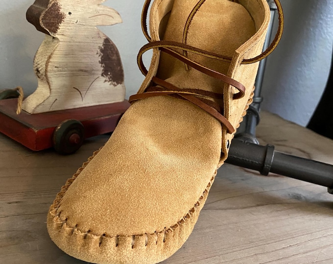Men's and Women's Mukluk Slippers for Medium to Large Calves. Boho Fair ...