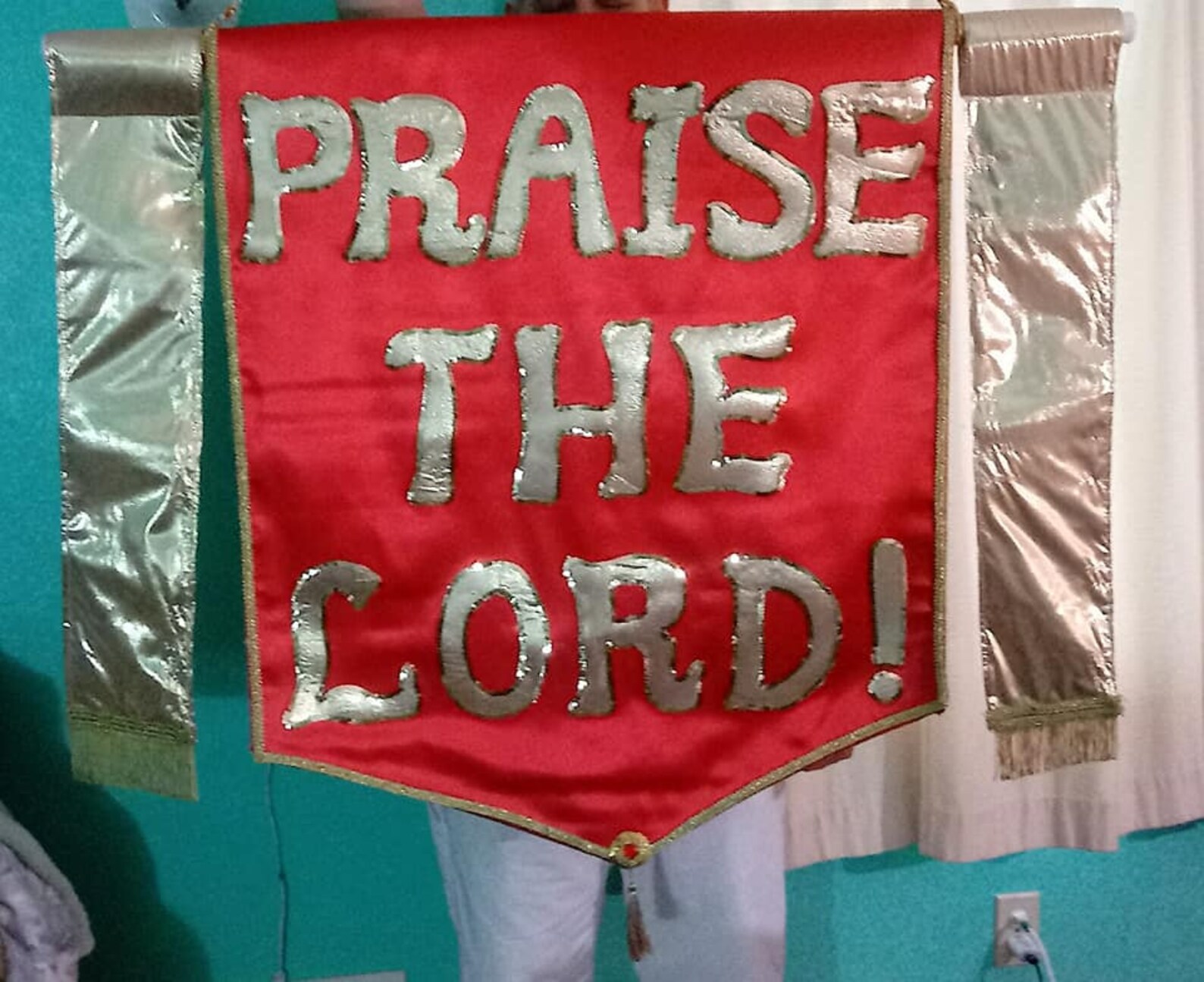 Praise the Lord Wall Banner - Etsy