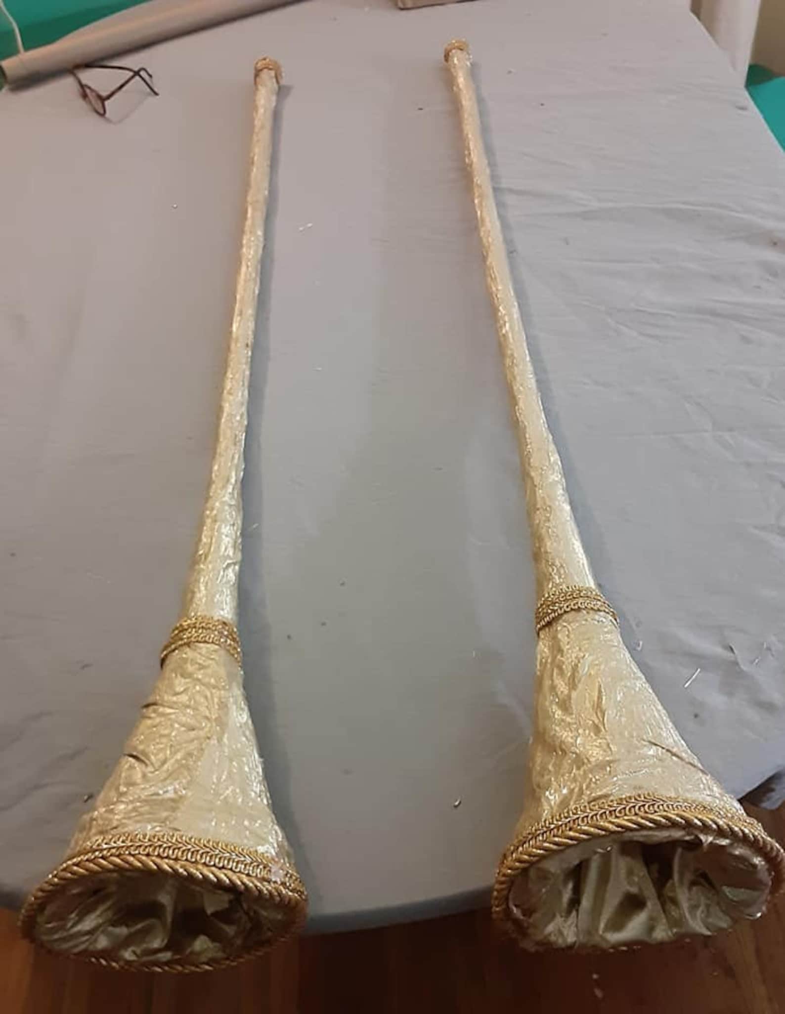 Gold or Silver Trumpets Set of 2 DECORATIVE PROP ITEM - Etsy