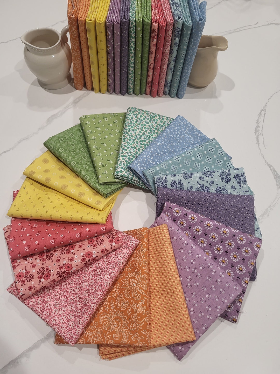 Pretty Prairie Prints Fat Quarters Fabric Bundle of 16 Sweet Little ...