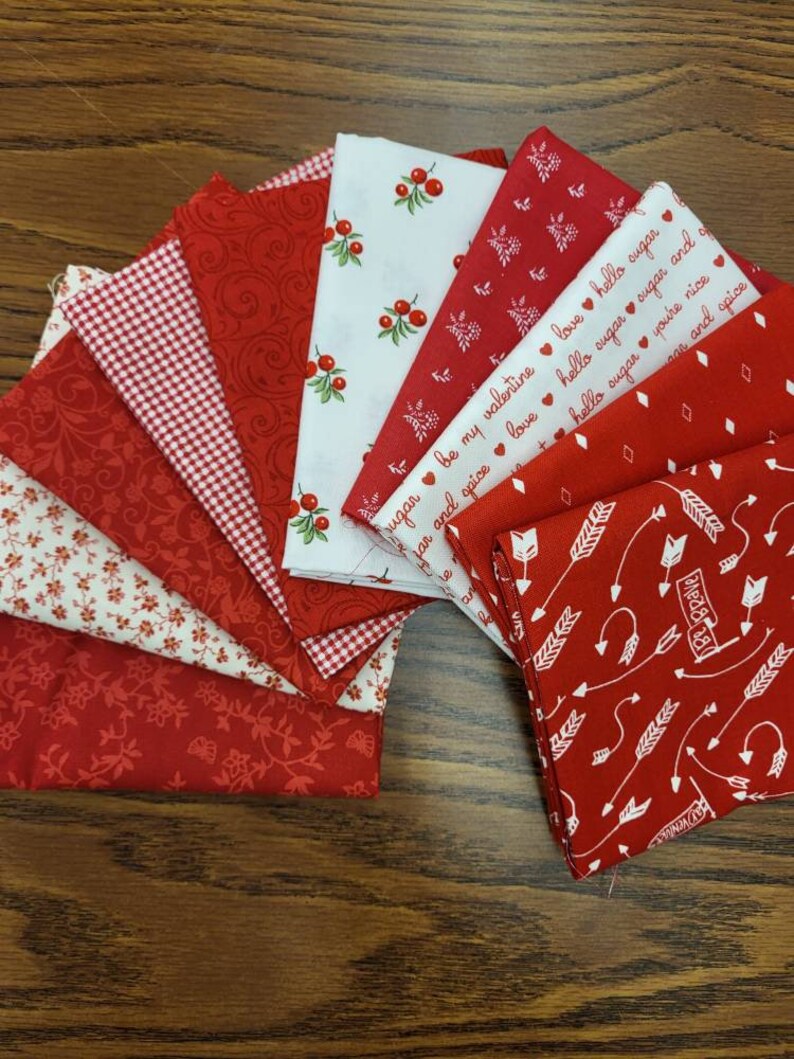 Very Berry Red Fat Quarters Fabric Bundle of 10 Assorted - Etsy