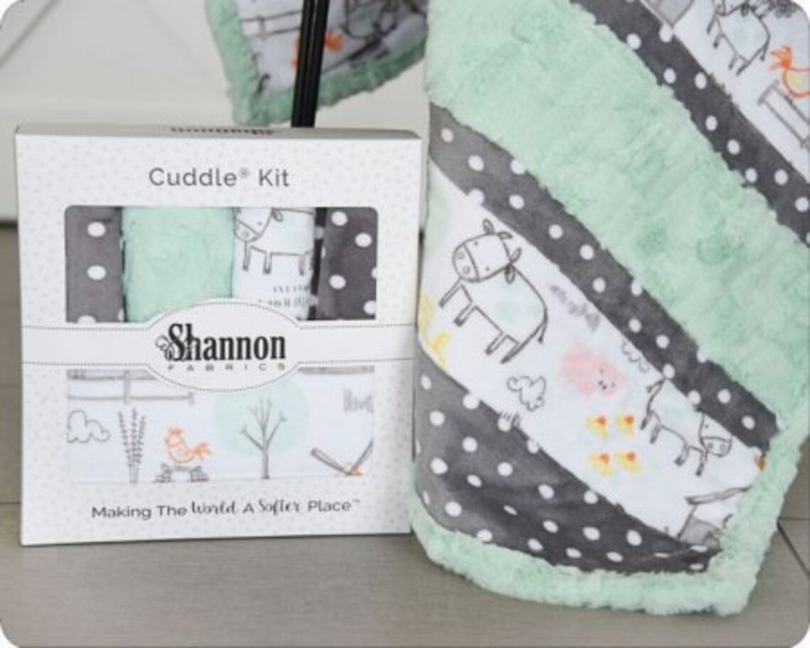 Shannon Cuddle KIT - 28"x37" Bambino Kit Hay There! - Green Farm Animal ...
