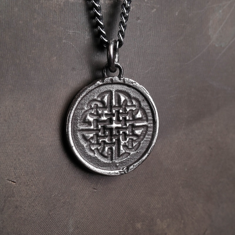 Engrave Celtic Pendant - Etsy