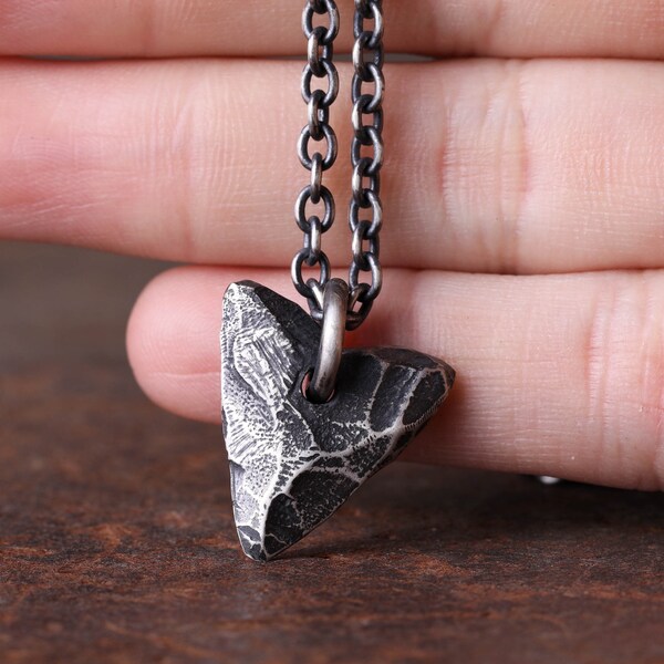 Arrowhead Necklace - Etsy