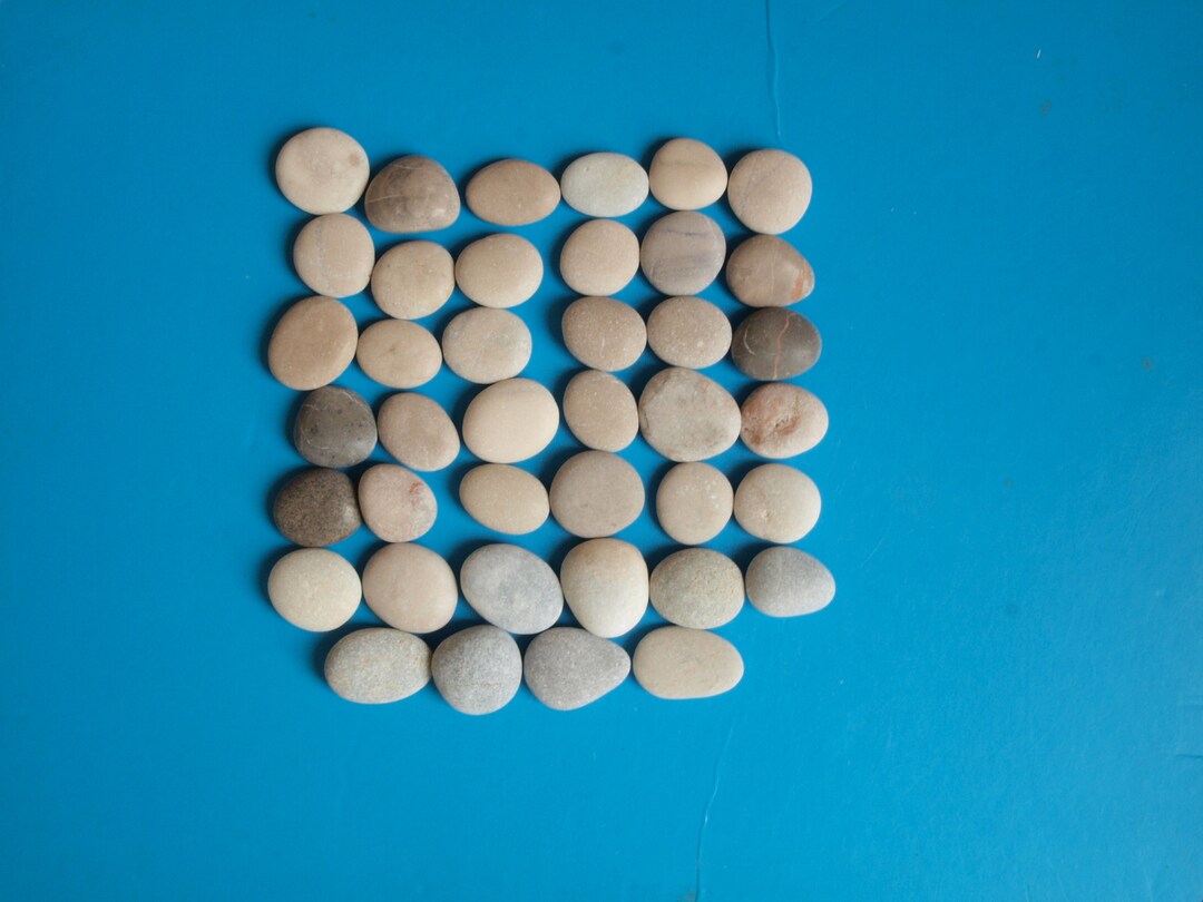 40 Small Smooth Stones, Pebble Men, Mediterranean Beach, for Painting ...