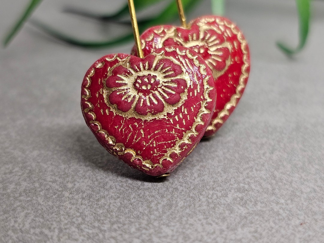 Red Czech Glass Heart Beads Vintage Inspired 18x17mm Heart With Rose - Etsy