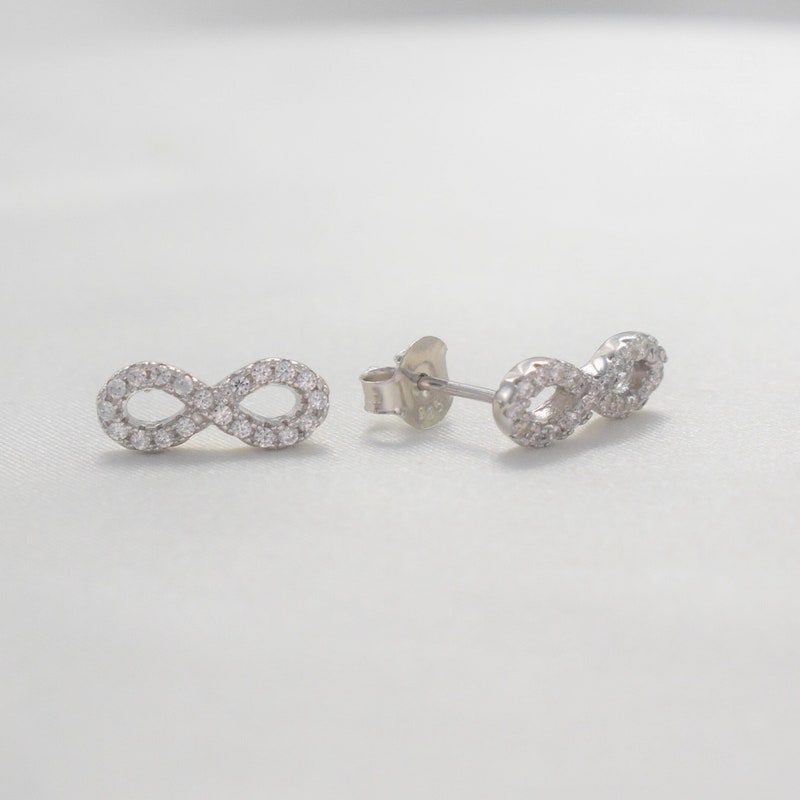 Infinity Earring - Etsy