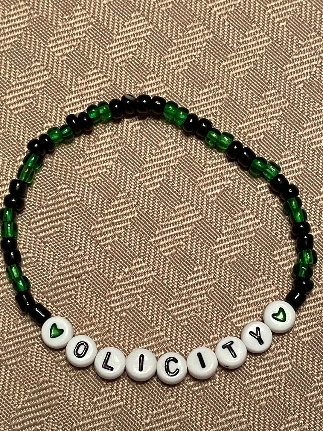 CW Arrow TV Show Olicity Ship Name Oliver and Felicity Inspired ...