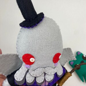 Ringleader Cthulhu Felt Art Doll, Circus Cthulhu Plush, Goth Room Decor ...