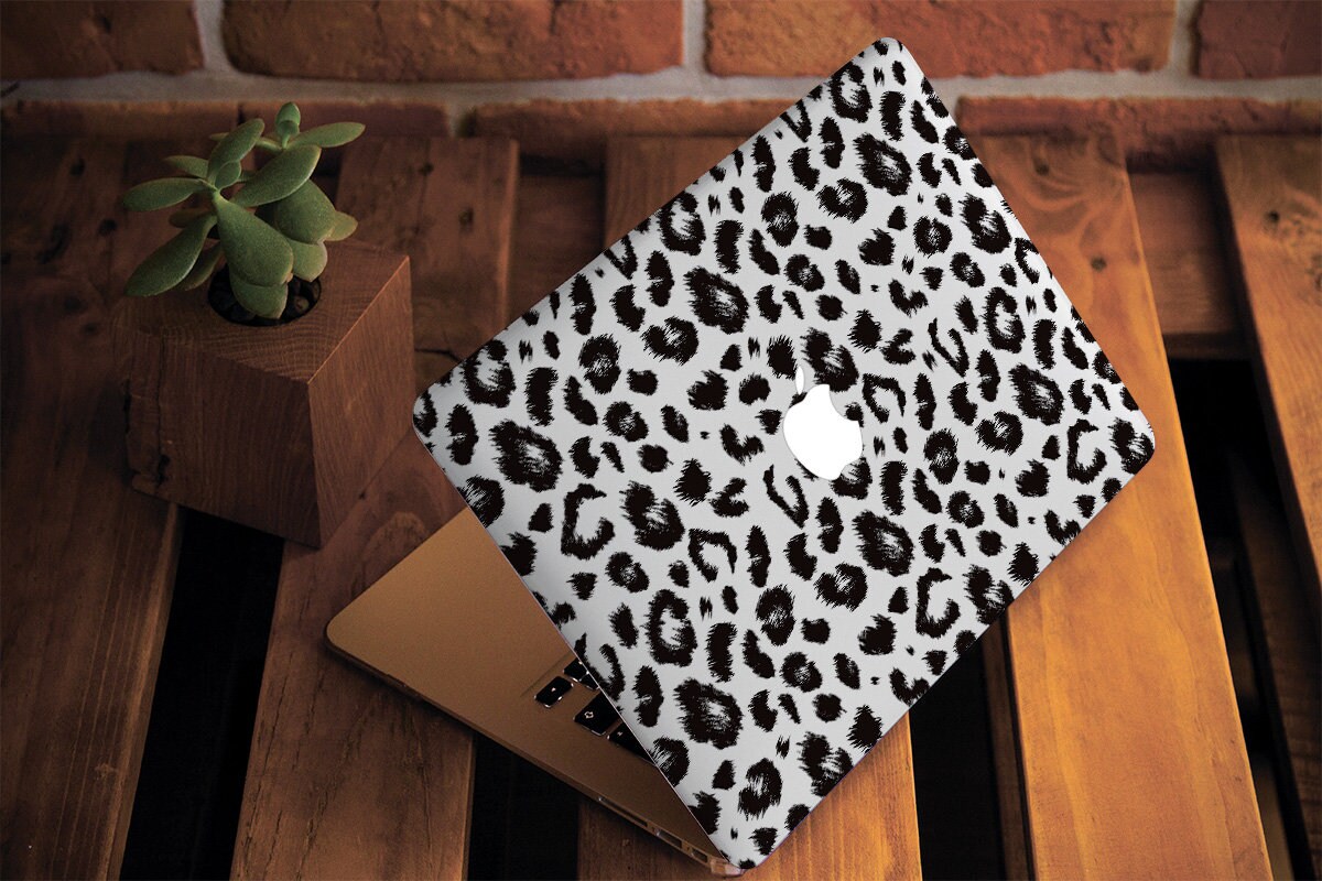 Snow Leopard Macbook Pro 13 Case Nature Mac Pro 15 Sleeve Mac - Etsy