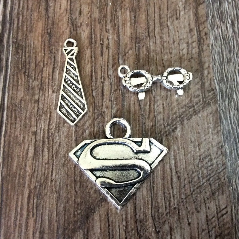 Superhero Necklace - Etsy